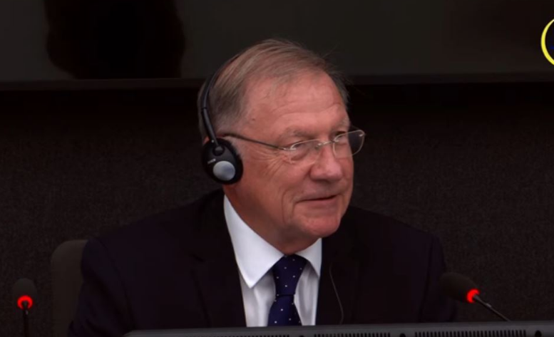 Ish këshilltari i Clark vazhdon edhe sot deklarimin në Hagë – Rilindja ...